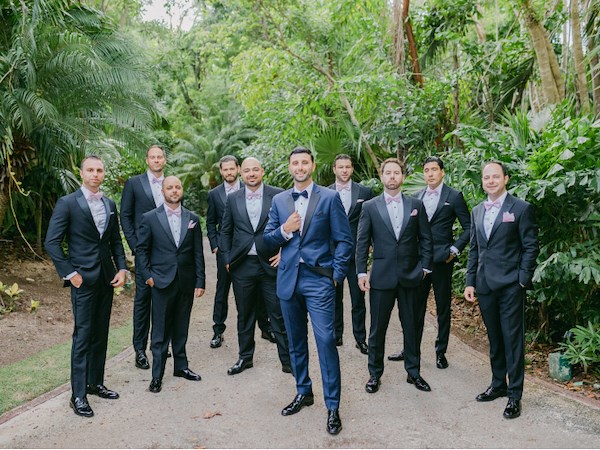 Guía para el traje de novio perfecto