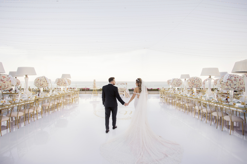 Pros of a Destination Wedding