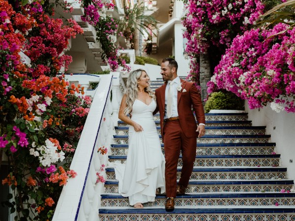 3 Ways to Coordinate Your Wedding Look with Your Partner