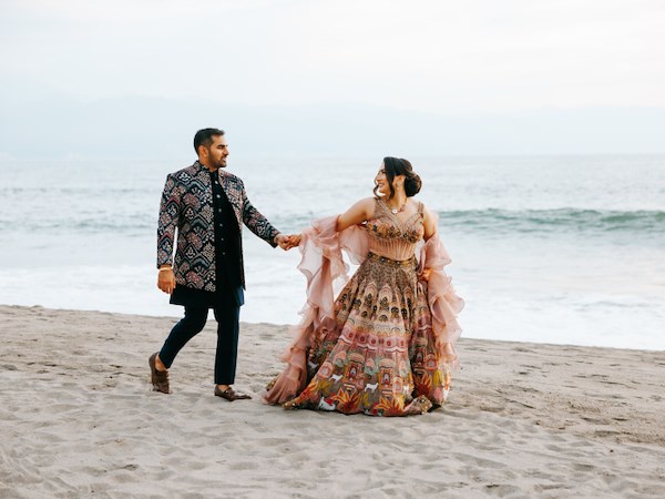 A Hindu destination wedding in Mexico: Akinchita & Akshar's story at ...