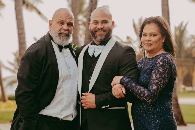 Common Mother-of-the-Groom Responsibilities