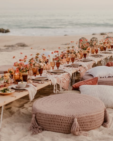 How to Host the Best Welcome Dinner Ever